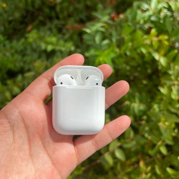 Apple | Headphones | Apple Airpods St Generation White | Poshmark